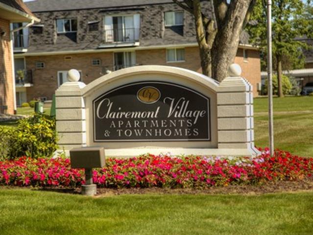 Clairemont Village Apartments and Townhomes 2 Bedroom / 1 Bath Apartment