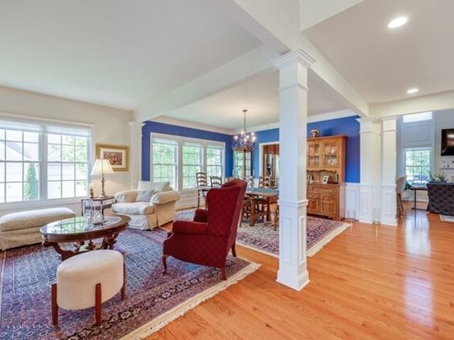 Clam Pudding, Plymouth, Home For Sale