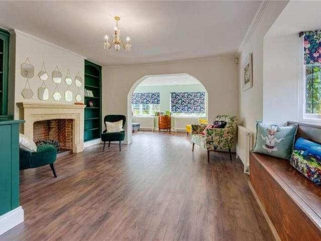 Clamp Hill, Stanmore, HA7