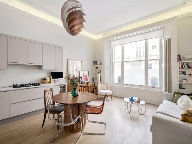 Clanricarde Gardens, London, W2 2 bed apartment to rent £4,498 pcm £1,038 pw