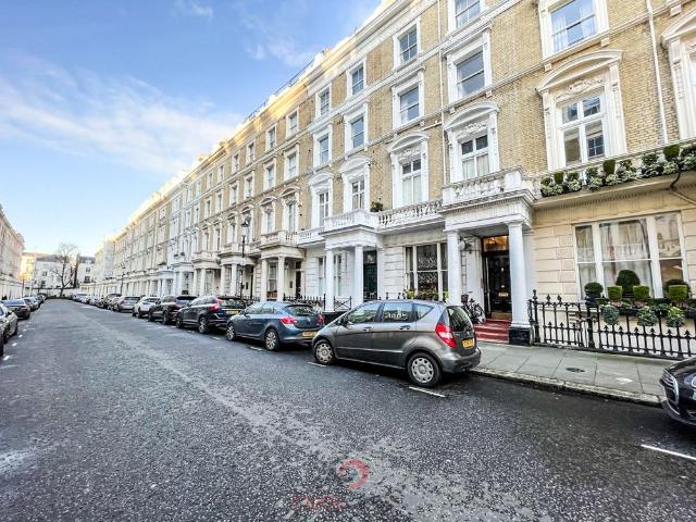 Clanricarde Gardens, London W2, Studio to rent, £1,599 pcm | PrimeLocation