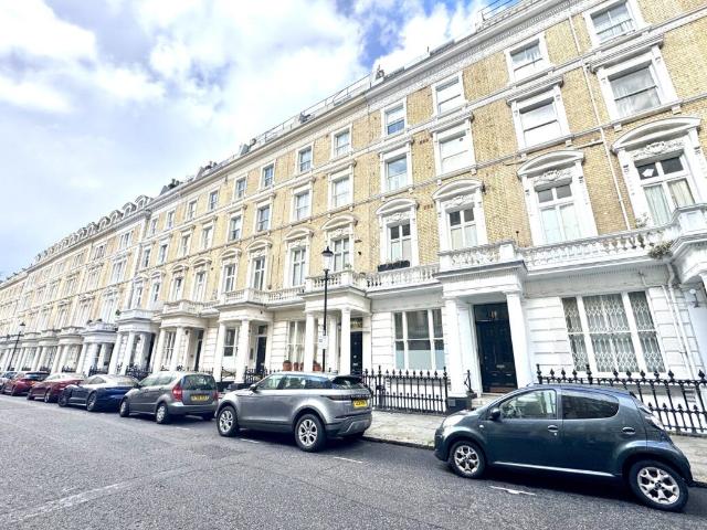 Clanricarde Gardens, London W2, Studio to rent, £1,599 pcm | PrimeLocation