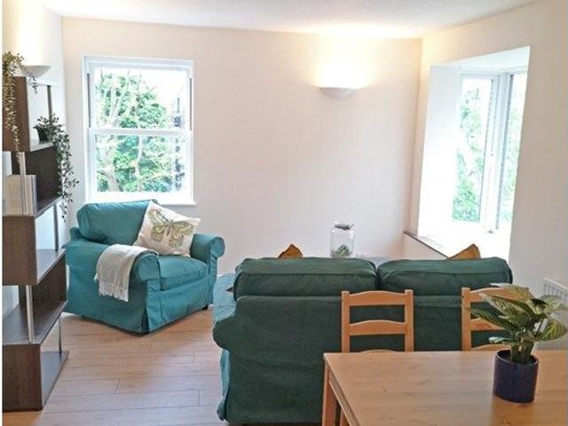 Clapham Common South Side, London SW4, 2 bed flat to rent, £2,350 pcm | PrimeLocation