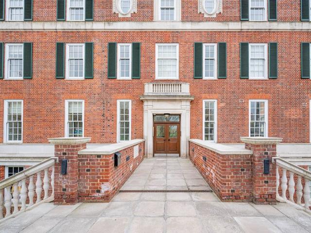 Clapham Common Southside, Clapham South, London SW4, 1 bed flat to rent, £2,750 pcm | PrimeLocation