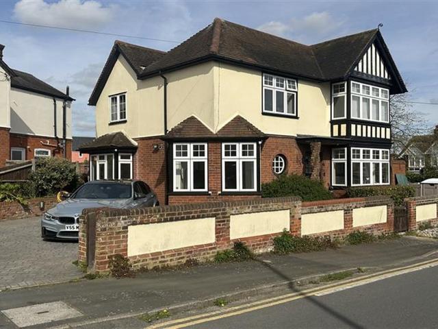 Clare Road, Braintree CM7, 4 bed detached house to rent, £2,000 pcm | PrimeLocation
