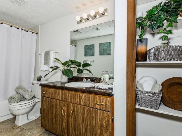 Claremont 1 Bedroom Apartment for Rent at 9100 E Harry St, Wichita, KS 67207