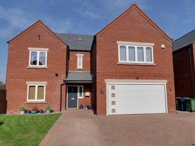 Claremont Gardens, Eccleshall, 5 Bedroom Detached