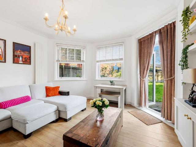 Claremont Gardens, Surbiton KT6, 2 bed property to rent, £2,250 pcm | PrimeLocation