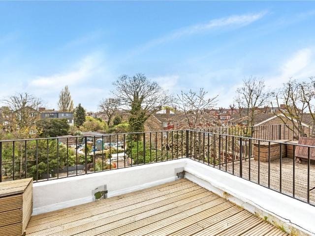 Claremont, Fontenoy Road, London SW12, 1 bed flat to rent, £2,200 pcm | PrimeLocation