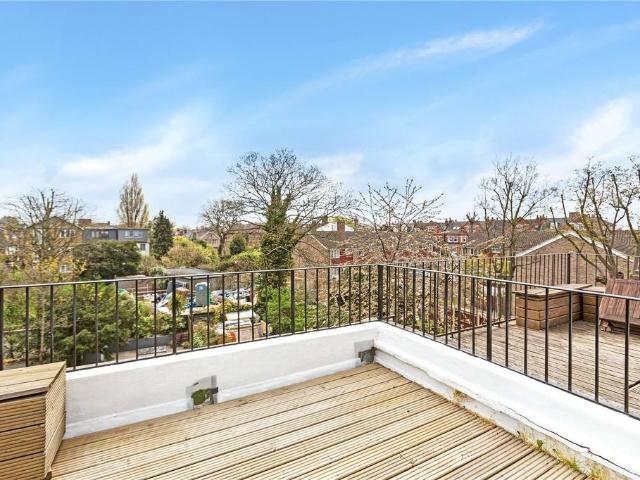 Claremont, Fontenoy Road, London, SW12 1 bed flat to rent £2,200 pcm £508 pw