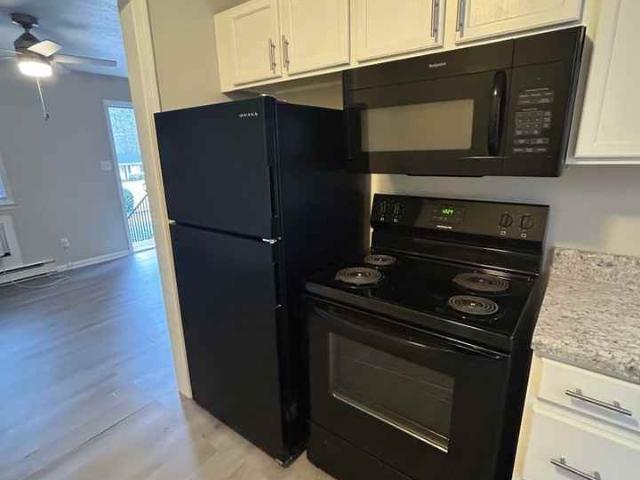 Claremont Hills 1 Bedroom Apartment for Rent at 7569 Faraday Pl, Fayetteville, NC 28303 Westover