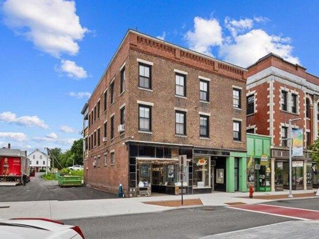 Claremont NH 03743 102593137