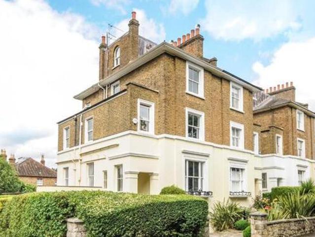Claremont Road, Windsor, 5 Bedroom Town