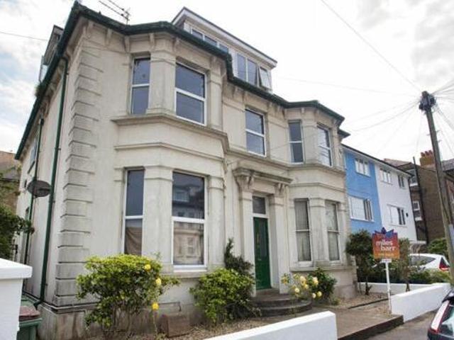 Claremont Road, Folkestone, 2 Bedroom Apartment
