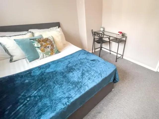 Claremont Road, Liverpool, L15 3HN, United Kingdom | 4 bed townhouse for rent #134898177 | Rentberry