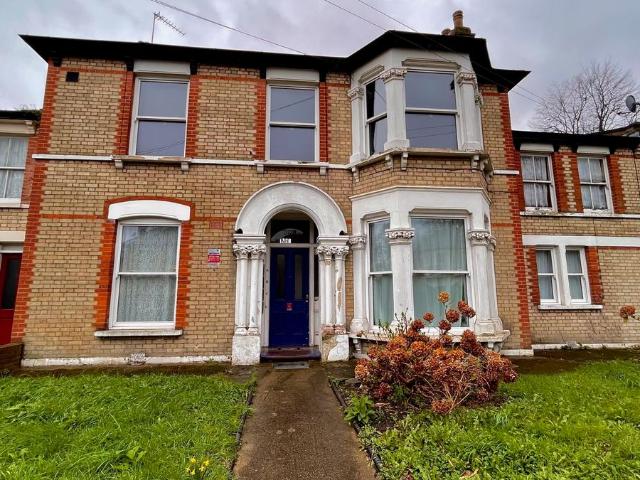 Claremont Road, London E7, 1 bed flat to rent, £1,500 pcm | PrimeLocation