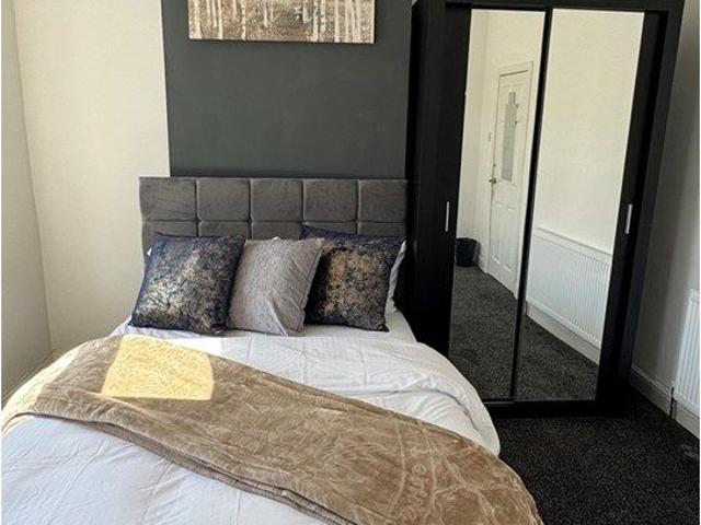 Claremont Road, Manchester M14, 4 bed shared accommodation to rent, £650 pcm | PrimeLocation