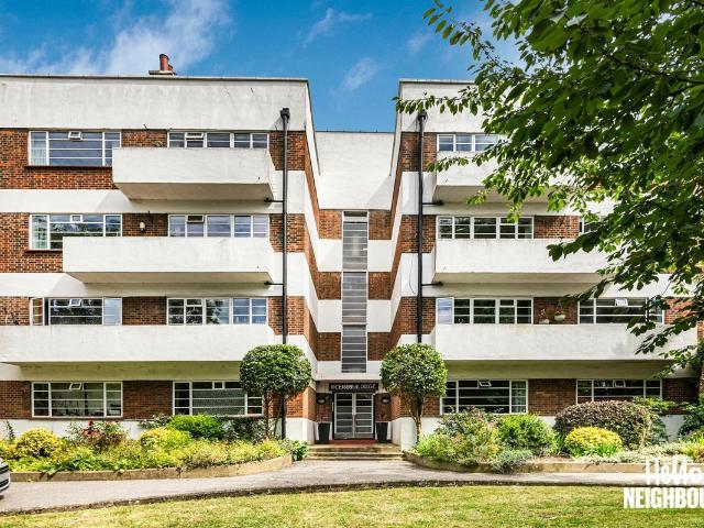 Claremont Road, Surbiton KT6, 2 bed flat to rent, £1,850 pcm | PrimeLocation