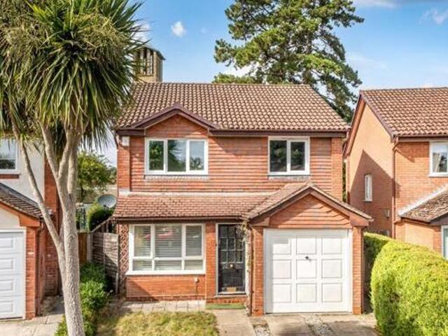 Claremont Way, Midhurst, 3 Bedroom Detached