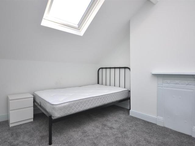 Claremont Terrace, York YO31, Room to rent, £868 pcm | PrimeLocation
