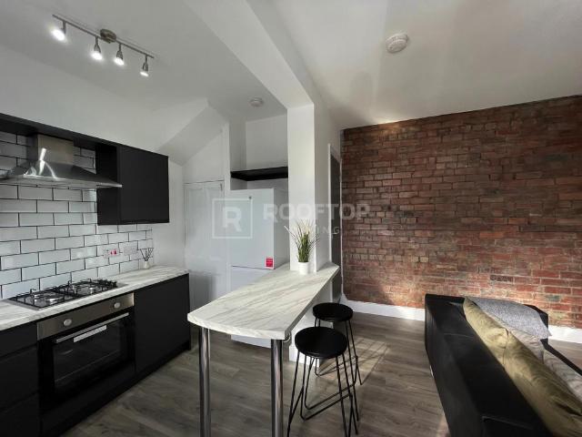 Claremont Terrace, Leeds LS12 2 bed house to rent £1,101 pcm £254 pw