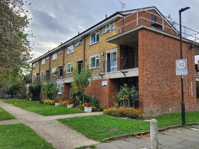 Clarence Avenue, Clapham London SW4, 4 bed maisonette to rent, £3,300 pcm | PrimeLocation