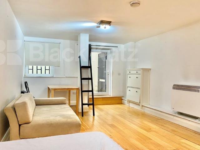 Clarence Mews, Hackney Central E5, Studio to rent, £1,447 pcm | PrimeLocation
