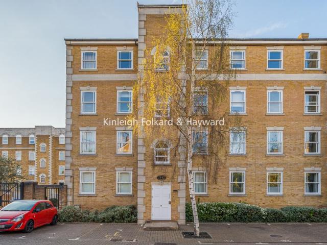 Clarence Mews, London SE16, 2 bed flat to rent, £2,200 pcm | PrimeLocation