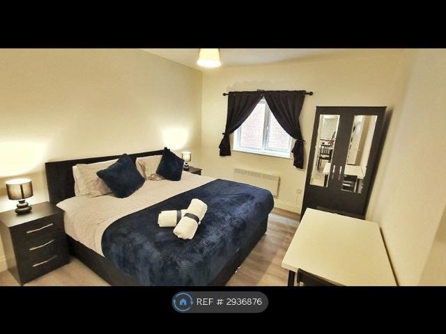 Clarence Road, Grays RM17, 3 bed flat to rent, £2,450 pcm | PrimeLocation