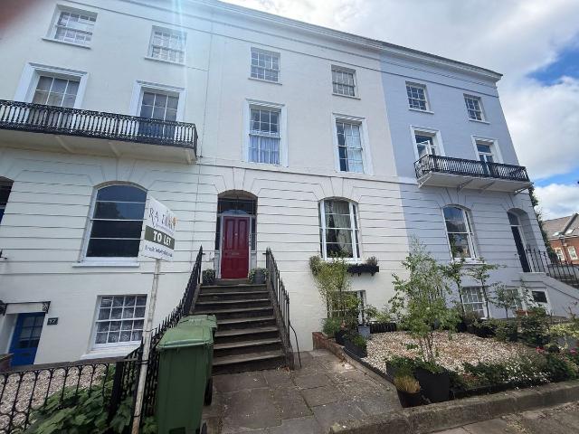 Clarence Square, Cheltenham GL50, 2 bed flat to rent, £995 pcm | PrimeLocation