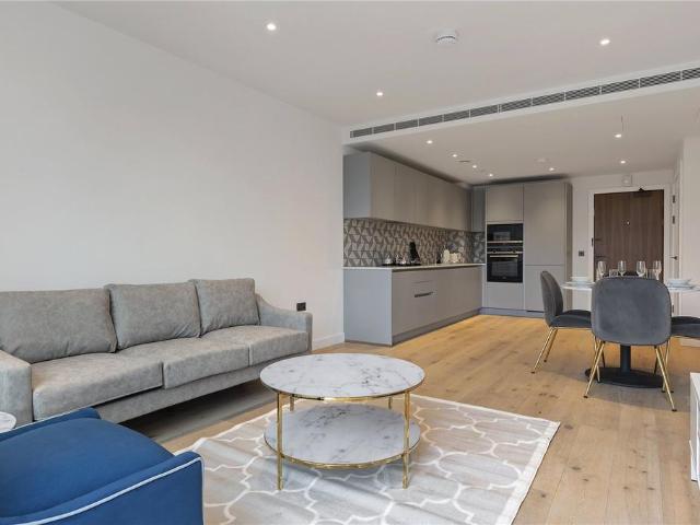 Clarendon Court, 43 Golden Lane. 1 bed apartment to rent £3,500 pcm £808 pw