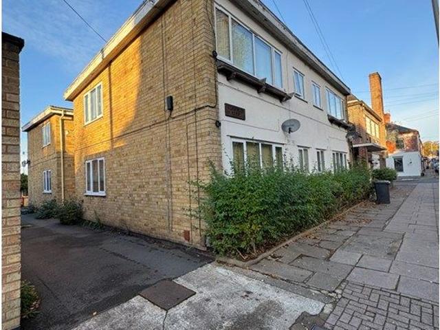 Clarendon Court, Leicester LE2, 1 bed flat to rent, £1,000 pcm | PrimeLocation