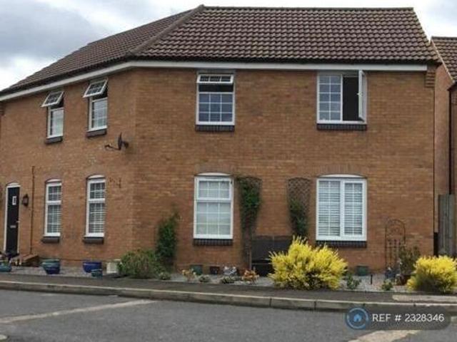 Clarendon Close, Corby, 2 Bedroom Maisonette