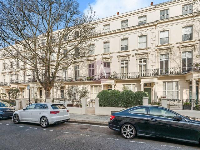 Clarendon Gardens, Little Venice, London W9, 1 bed flat to rent, £3,750 pcm | PrimeLocation