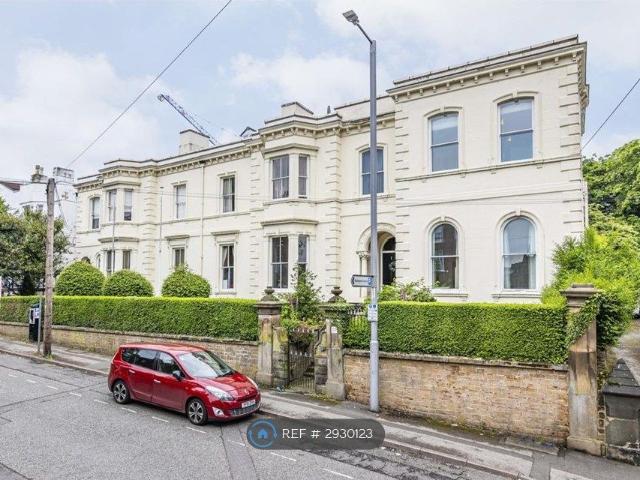 Clarendon House, Nottingham NG1, 2 bed flat to rent, £1,300 pcm | PrimeLocation