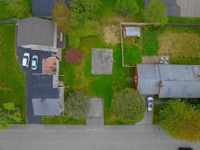 Clarendon St, Biddeford, ME 04005