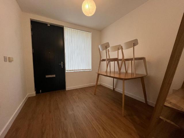 Clarendon Street, Manchester, M15 5AW 3 bed mews to rent £1,775 pcm £410 pw
