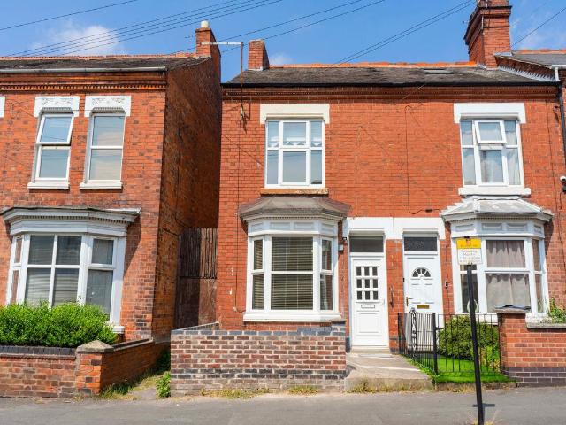 Clarendon Park Road, Clarendon Park, Leicester LE2, 2 bed terraced house to rent, £1,050 pcm | PrimeLocation