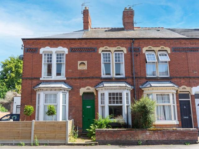 Clarendon Park Road, Clarendon Park, Leicester LE2, 2 bed terraced house to rent, £1,050 pcm | PrimeLocation