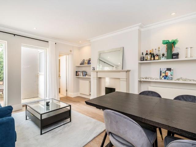 Clarendon Road, W11, London