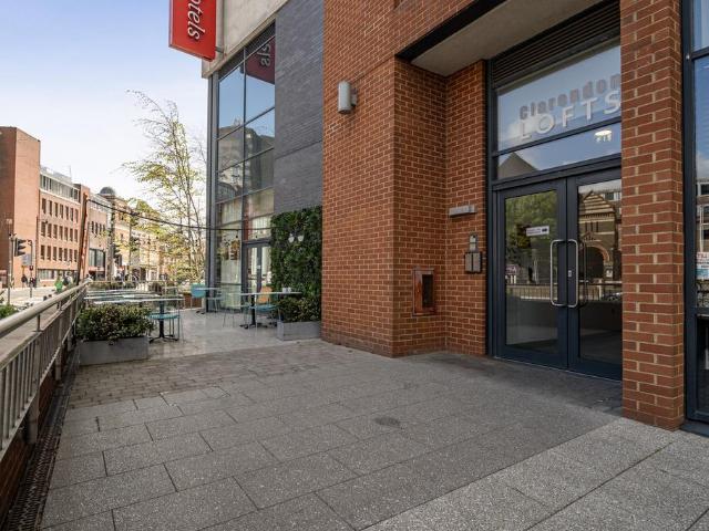 Clarendon Road, Watford, WD17 2 bed apartment to rent £1,700 pcm £392 pw