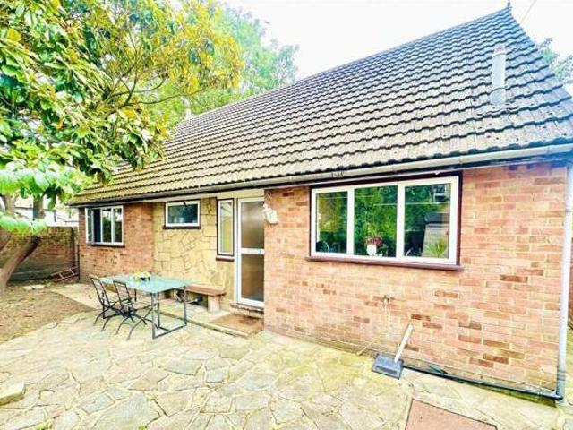 Clarendon Road, West Croydon, 3 Bedroom Bungalow