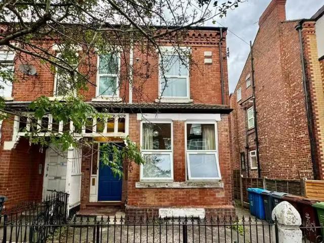 Clarendon Road, Whalley Range 1 bed flat for sale £150,000