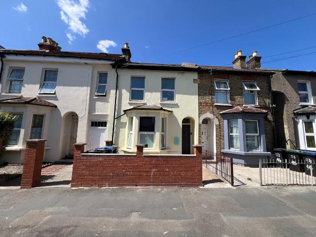 Clarendon Road, Croydon, Surrey CR0, 3 bed terraced house to rent, £2,400 pcm | PrimeLocation