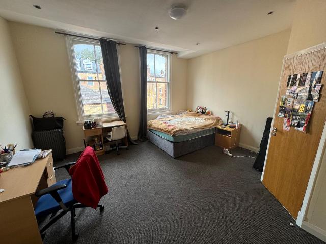 Clarendon Road, Leeds LS2, Block of flats to rent, £542 pcm | PrimeLocation