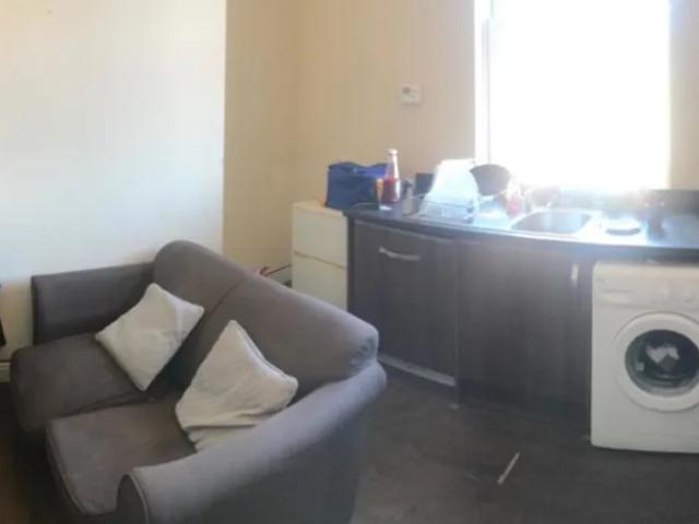 Clarendon Road, Leeds LS2, Block of flats to rent, £667 pcm | PrimeLocation