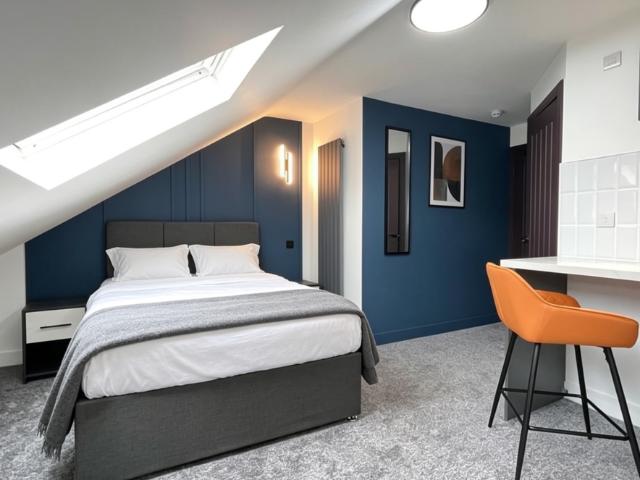 Clarendon Road, Luton, Bedfordshire LU2, Studio to rent, £625 pcm | PrimeLocation