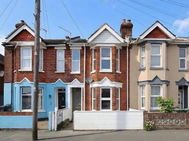 Clarendon Road, Southampton SO16, 2 bed terraced house to rent, £1,400 pcm | PrimeLocation