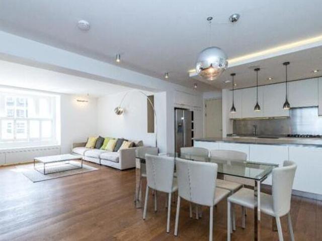 Clarewood Court, Crawford Street, 3 Bedroom Apartment