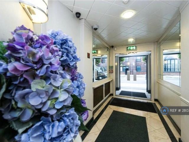 Clarewood Court, London, W1H 2 bed flat to rent £3,200 pcm £738 pw
